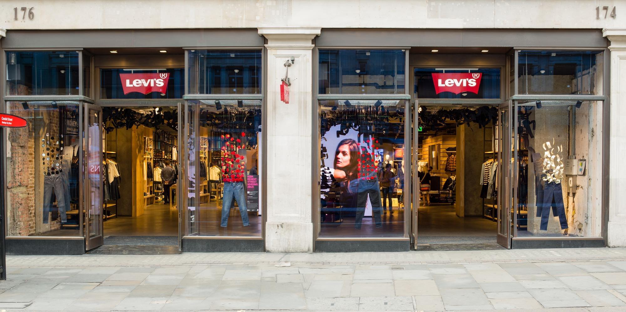 In pictures: retailers and architects team up to create amazing windows ...